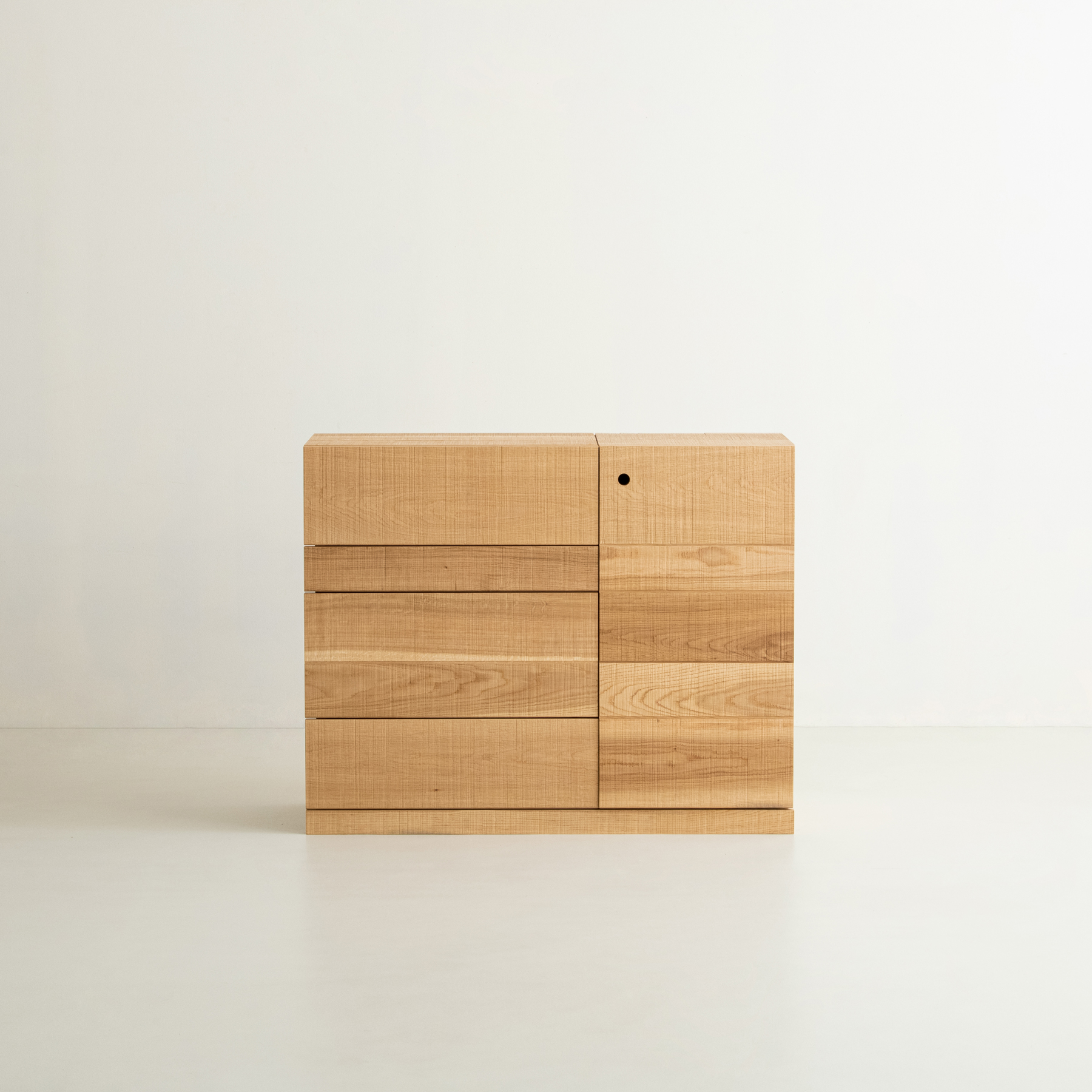 予約販売】本 HOME karf MADE キャビネット カーフ 予約販売】本 HOME karf MADE キャビネット カーフ